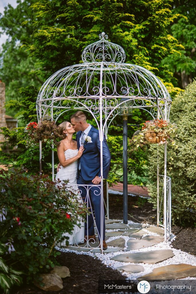 WEDDING - The Bally Spring Inn